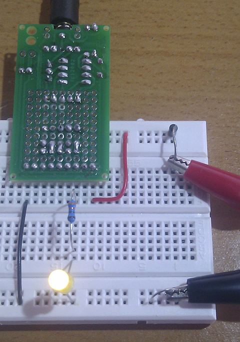 rOmV4 - Picaxe 02 LED Flash